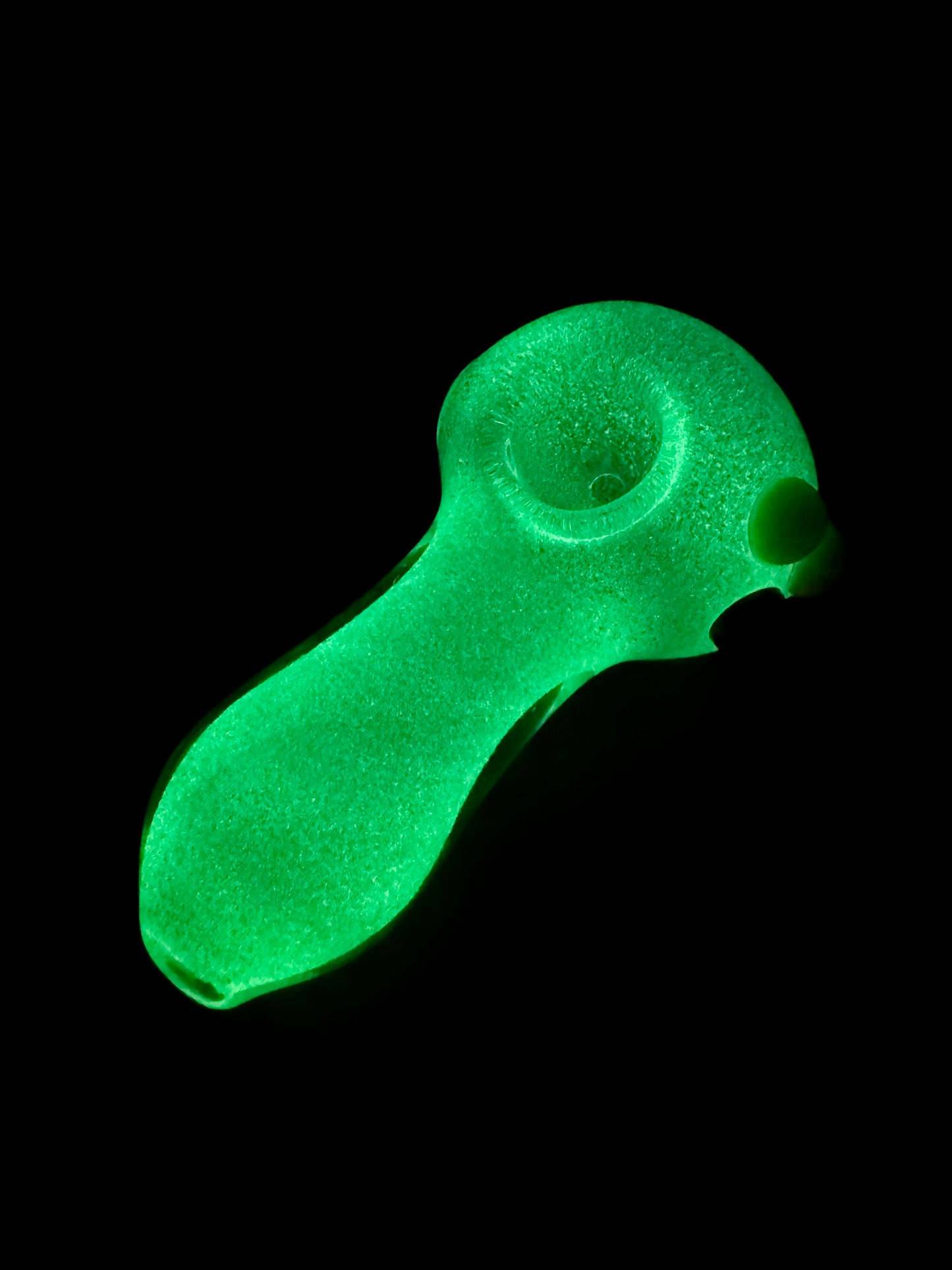 Glow in the Dark Glass Pipes – US Shop
