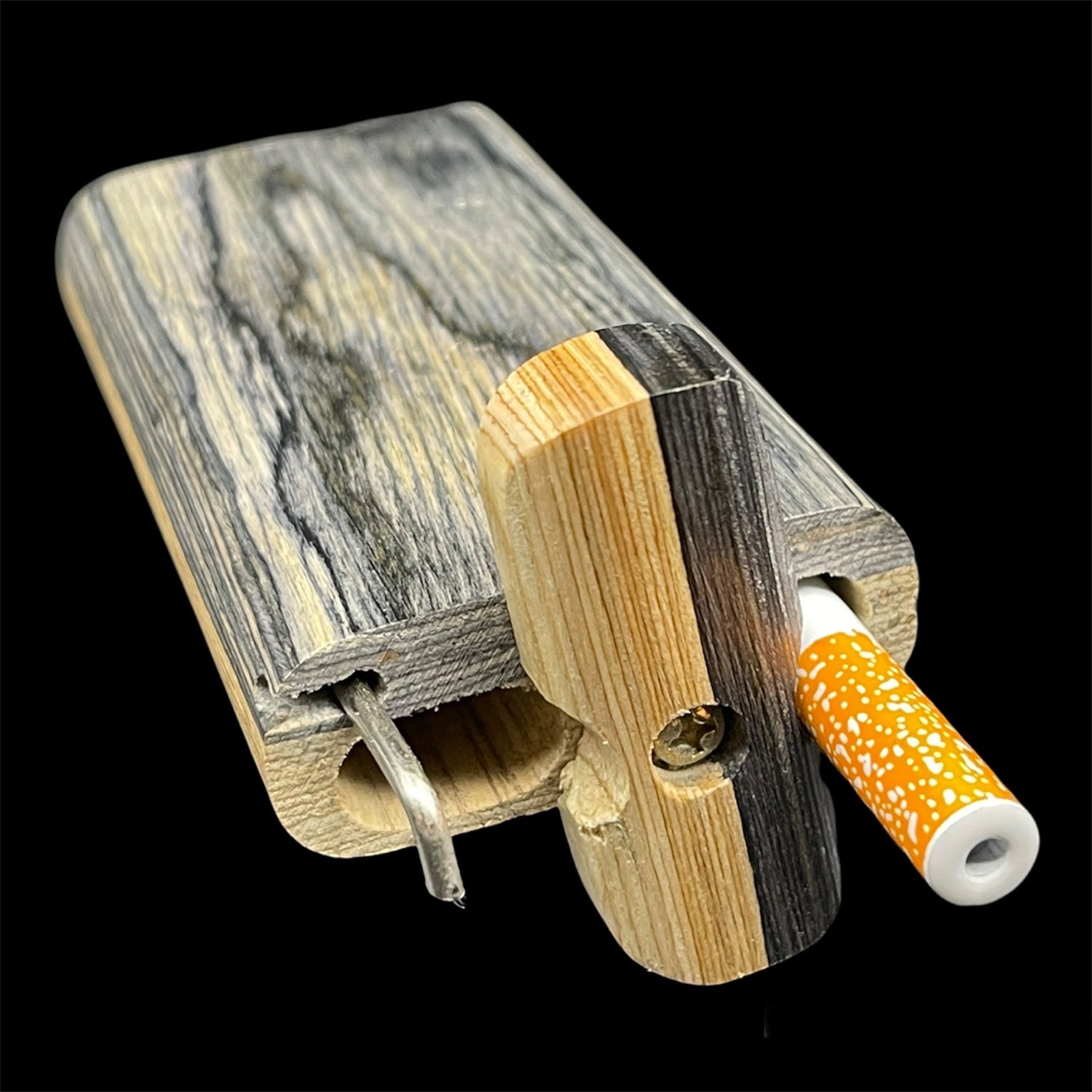 Dugout One Hitter Box with Metal Poker – US Shop
